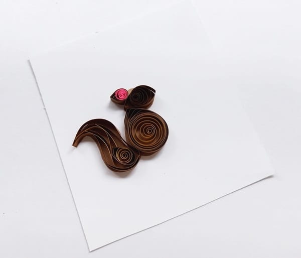 How To Make Quilled Squirrel Greeting Card Craft (With Free Templates ...